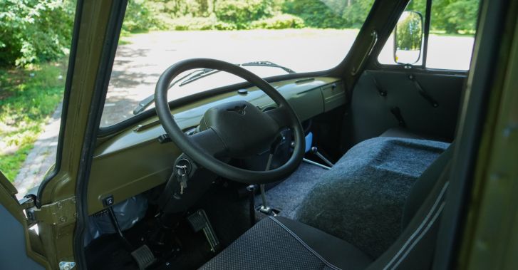 UAZ 3909 Combi Expedition | Catalogue | UAZ - UAZ cars of all designs.